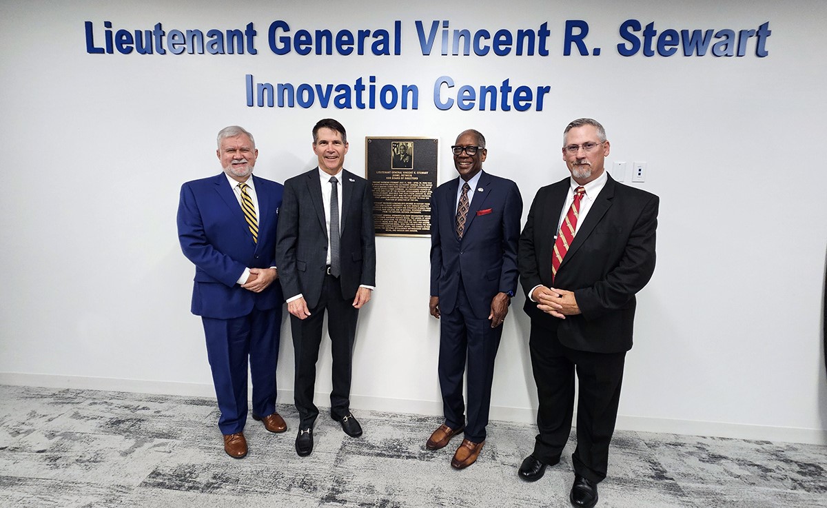 Leaving a Legacy of Innovation — KBR Dedicates Cyber Lab to Lt. General ...